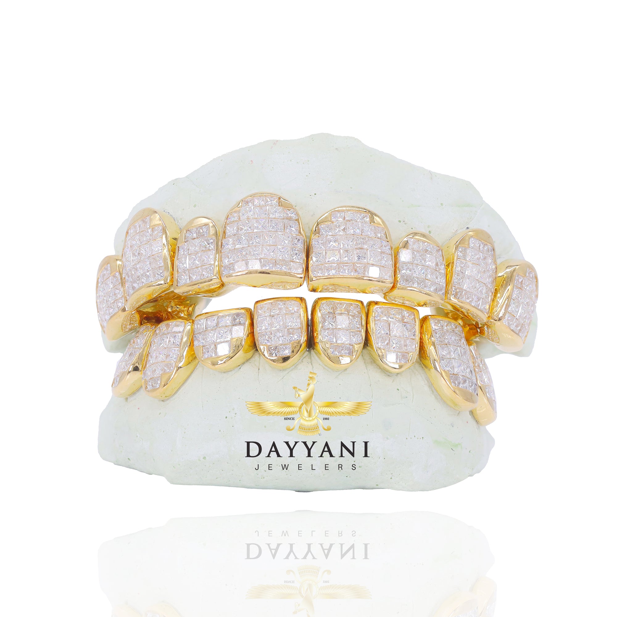 Custom VS Princess Cut Diamond Gold Grillz (Invisible Setting)
