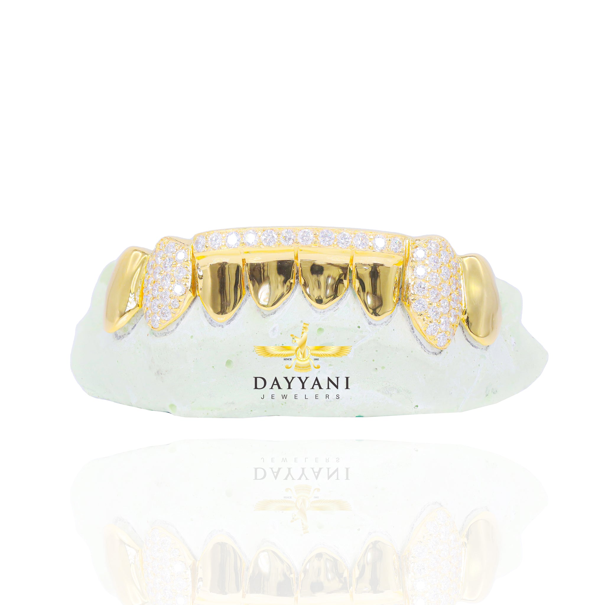 Custom 8 Teeth Grillz with Diamond on Fangs and Diamond Bar Gold Grill