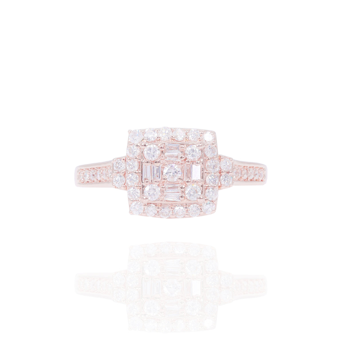 Princess Shape Diamond Engagement Ring w/ Diamond Halo